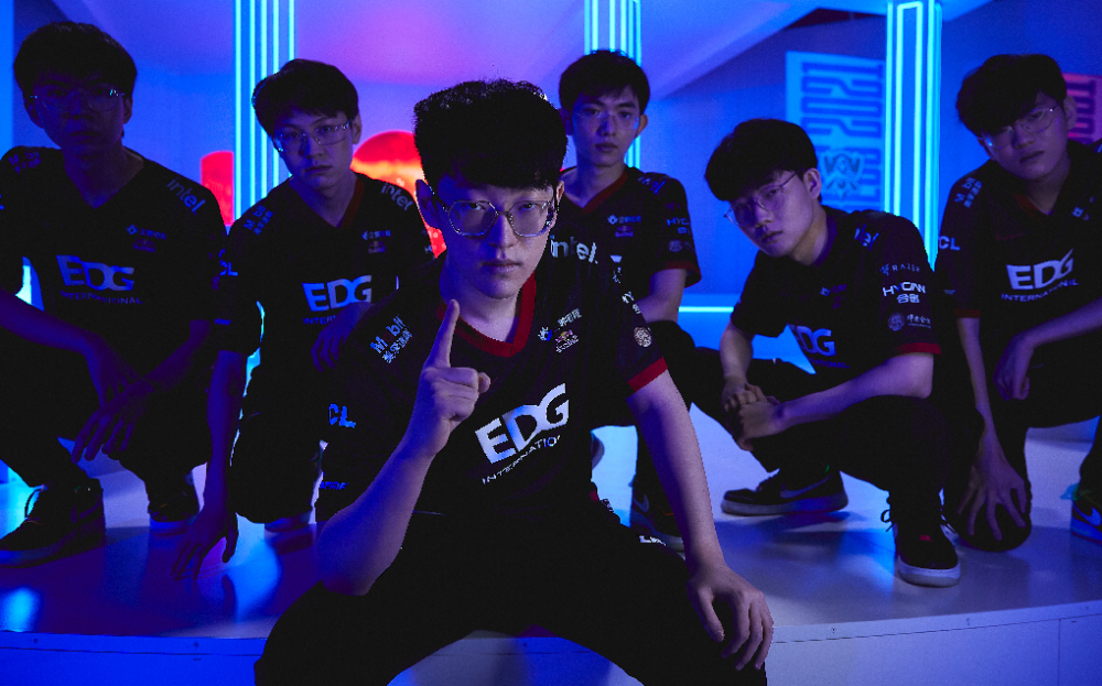 LOL转会期：Theshy与老宋并肩战斗，小天马哥前往WE试训-小米游戏中心