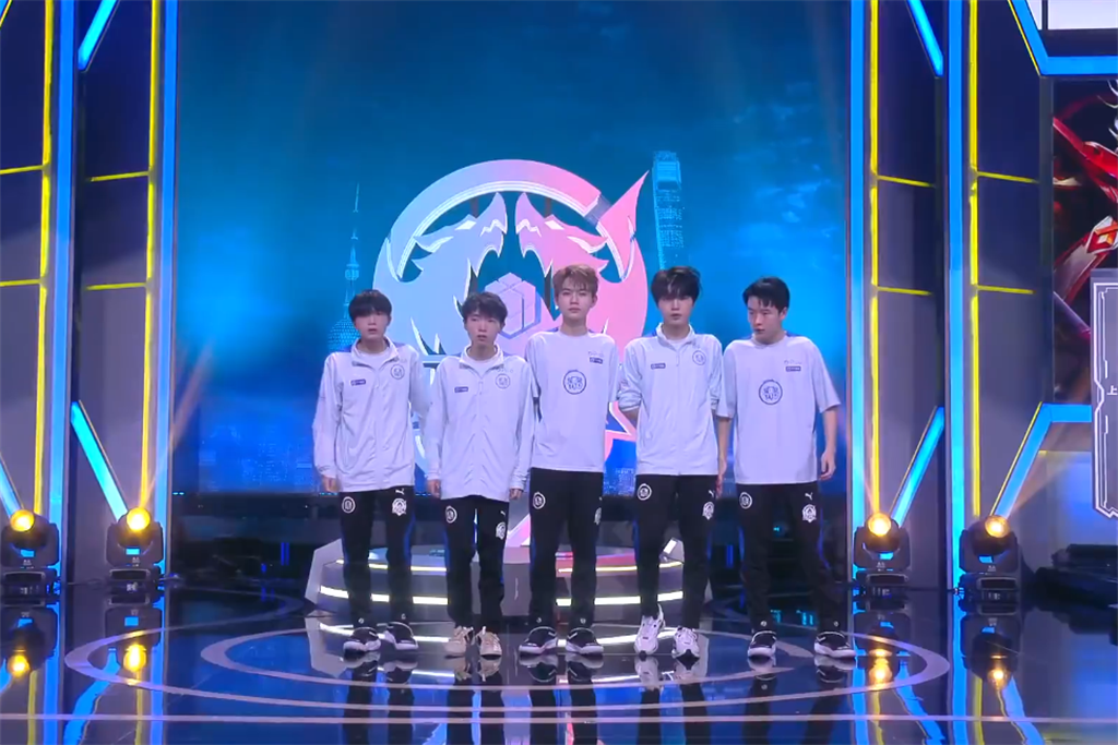 解说集体偏向TTG引争议，奈何选手不给力，猪哼：给Kear磕一个吧-小米游戏中心