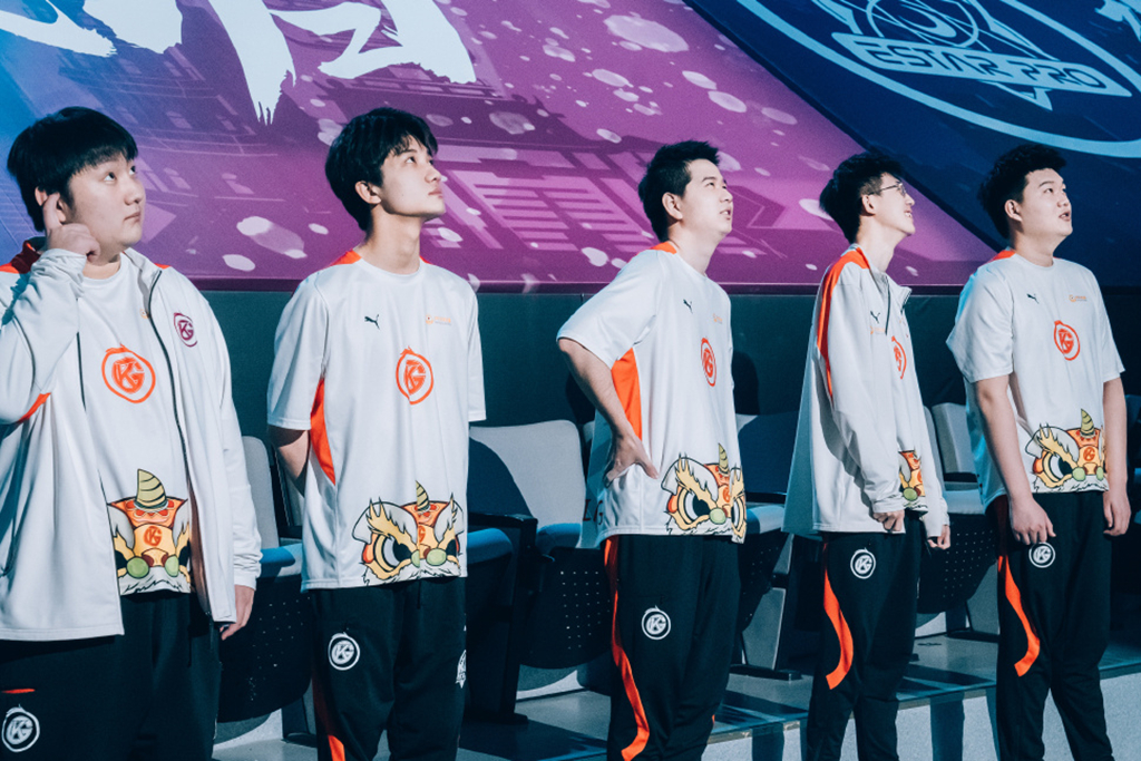 GK虽被淘汰却十分励志，条件堪比当年的TS，老板比WE还抠-小米游戏中心