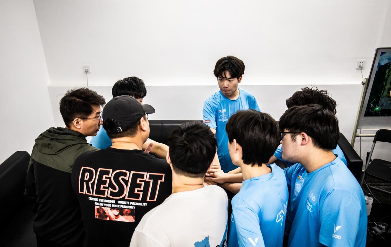 KPL:eStar情怀战语音！花海回顾历任射手直接无视今屿？ - 王者荣耀-S40赛季命若星火-小米游戏中心