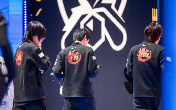 S11四连败耻辱淘汰，LPL双败制还欠FPX冠军吗？资讯-小米游戏中心