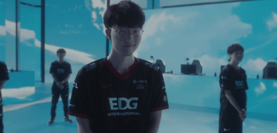 EDG下路Viper采访时表示：Ghost是当前最强ad，我是学的他-小米游戏中心