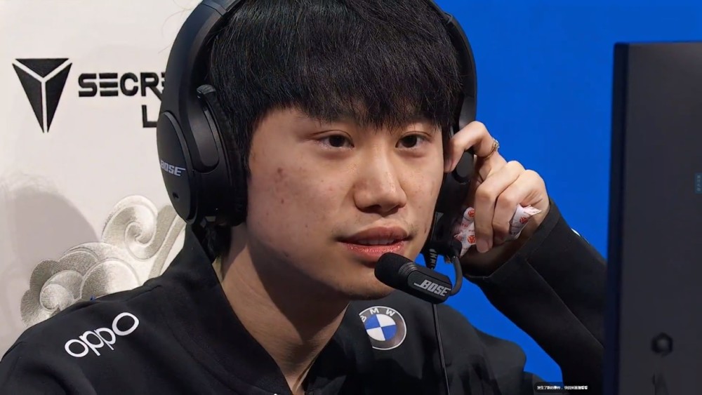 Doinb直播向观众承诺，一定练会妖姬佐伊！大家明年可以期待一下-小米游戏中心