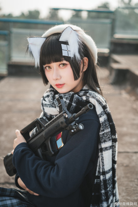 《少女前线》95式COS：面容精致-小米游戏中心