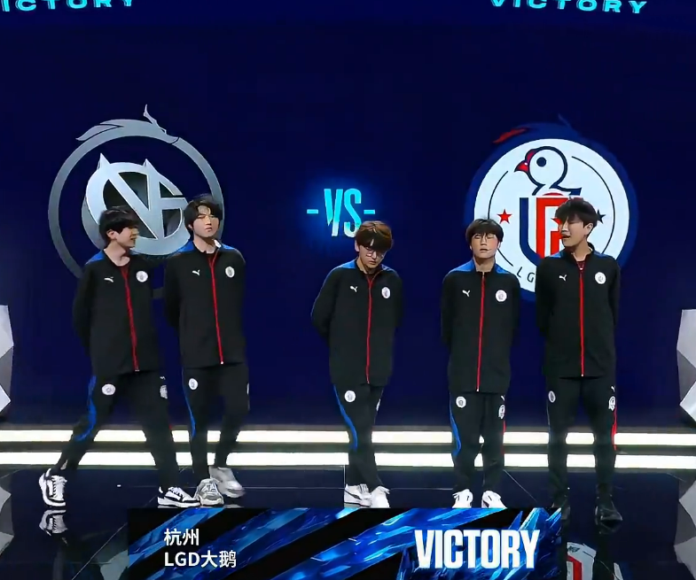 18日KPL赛果，cat首秀获胜，RW侠被零封，狼队略胜hero一筹-小米游戏中心