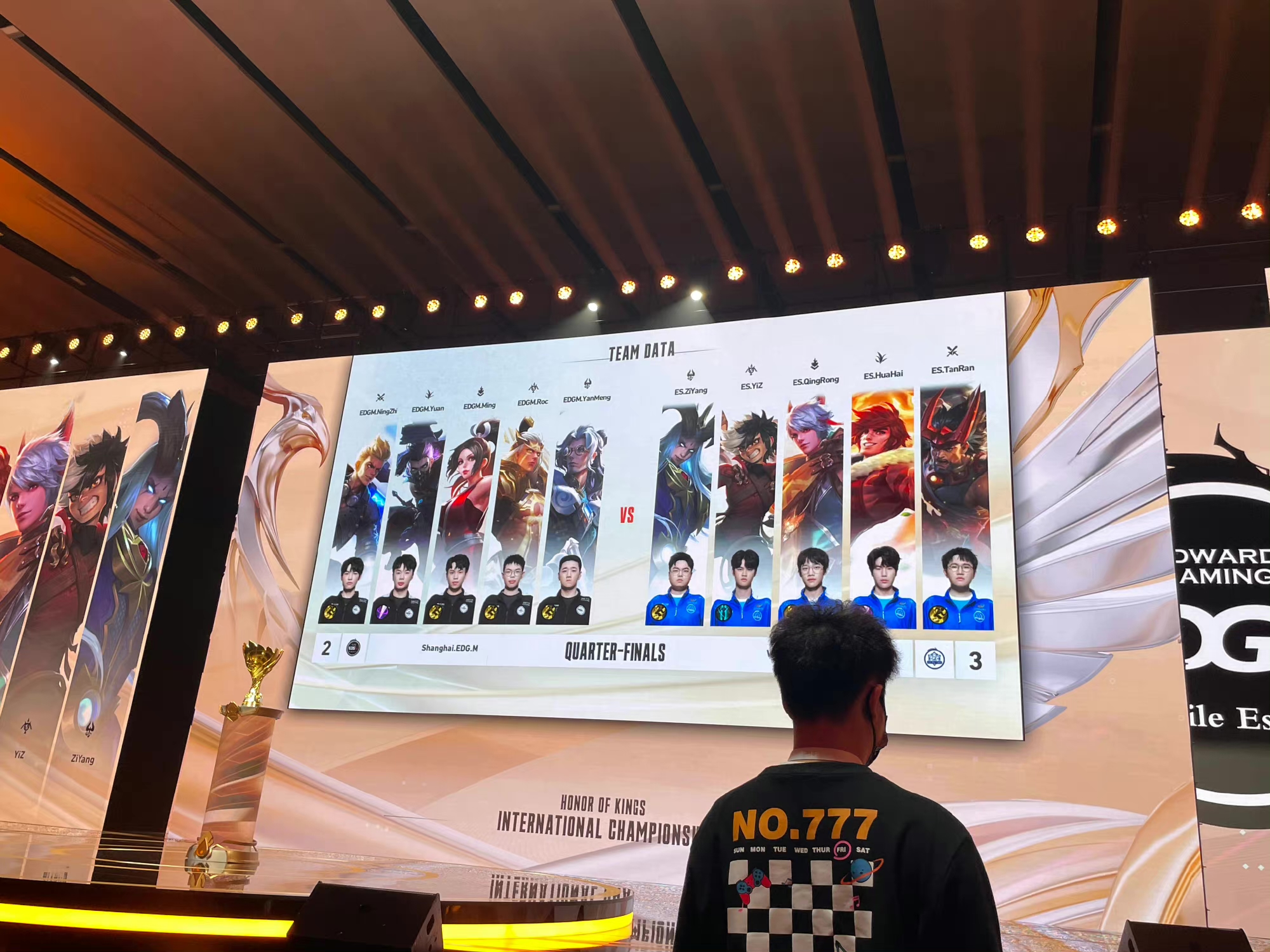 estar4-2EDGM：有惊无险锁定4强，若非打野差距过大，真的要爆冷-小米游戏中心