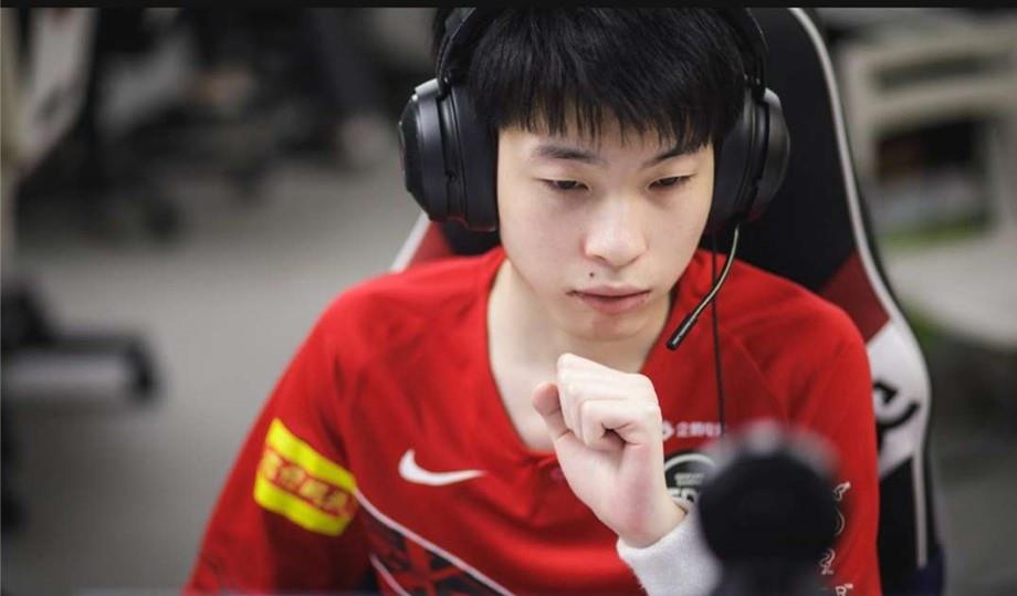 EDG1-3不敌FPX，Meiko赛后掩面流泪，厂长安慰选手也沉默了资讯-小米游戏中心