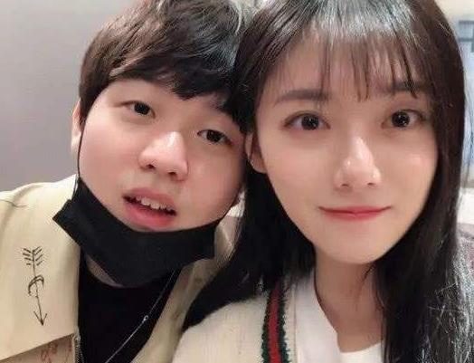 小钰被喷后，JKL出面回应了！主动点赞小钰微博，力挺Rookie女友资讯-小米游戏中心