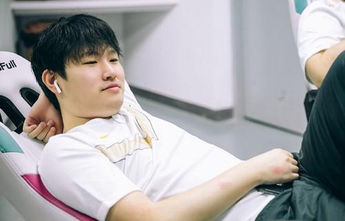 LPL又一部逆袭故事？Mole小东北才是小说主角，生涯经历绝无雷同资讯-小米游戏中心