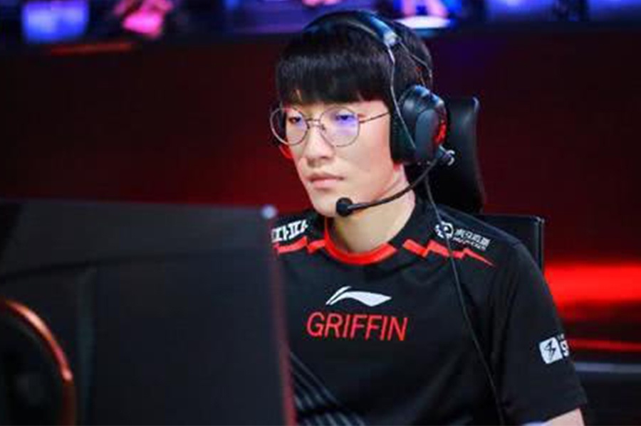 阿布直播分析：Tarzan来LPL基本就是去VG，EDG不买的原因太真实资讯-小米游戏中心