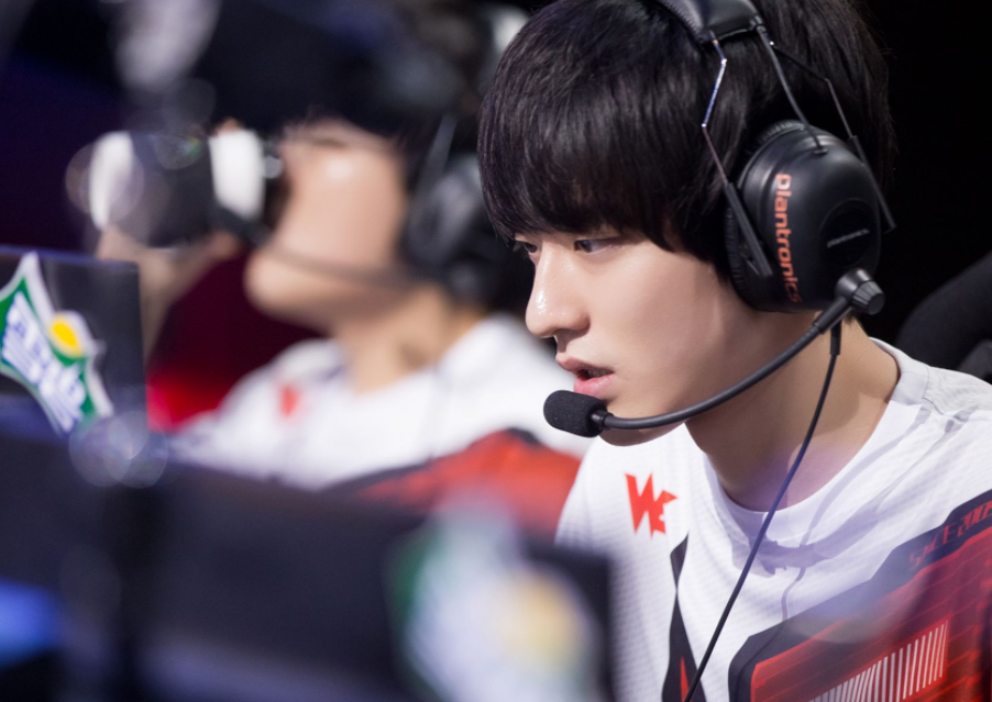 教练谈LPL赛区ADC排名，UZI很一般，这个人才是LPL第一ADC！资讯-小米游戏中心