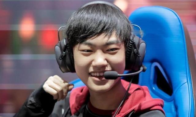 Knight当选6月MVP！单杀次数傲视联盟，喜提：夺命书生狂小卓资讯-小米游戏中心