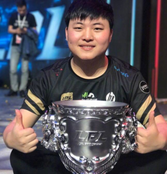 Uzi合同马上到期不再续约？Let me：希望大家理解他的选择资讯-小米游戏中心