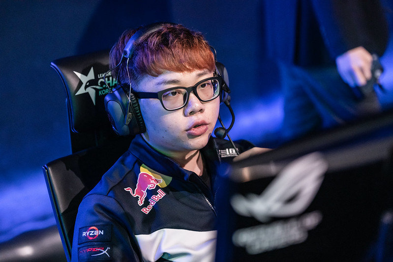 Pawn谈自己复出可能后，韦神回应：当年我们是LPL最顶级的中单！资讯-小米游戏中心