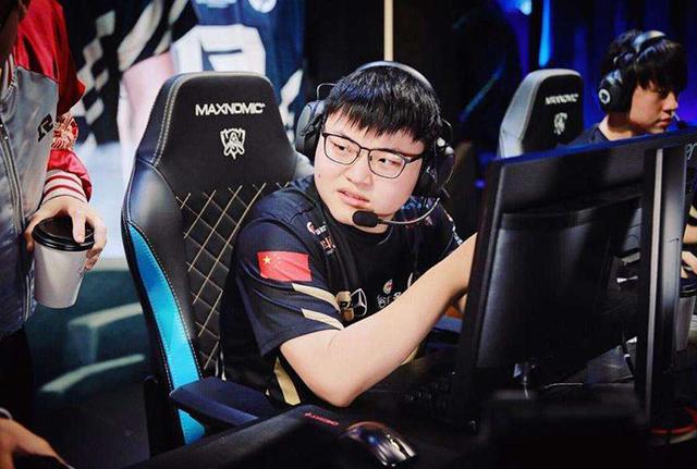 网友分析Uzi各时期实力等级：S3-S7世界顶尖，S8是世界第一AD资讯-小米游戏中心