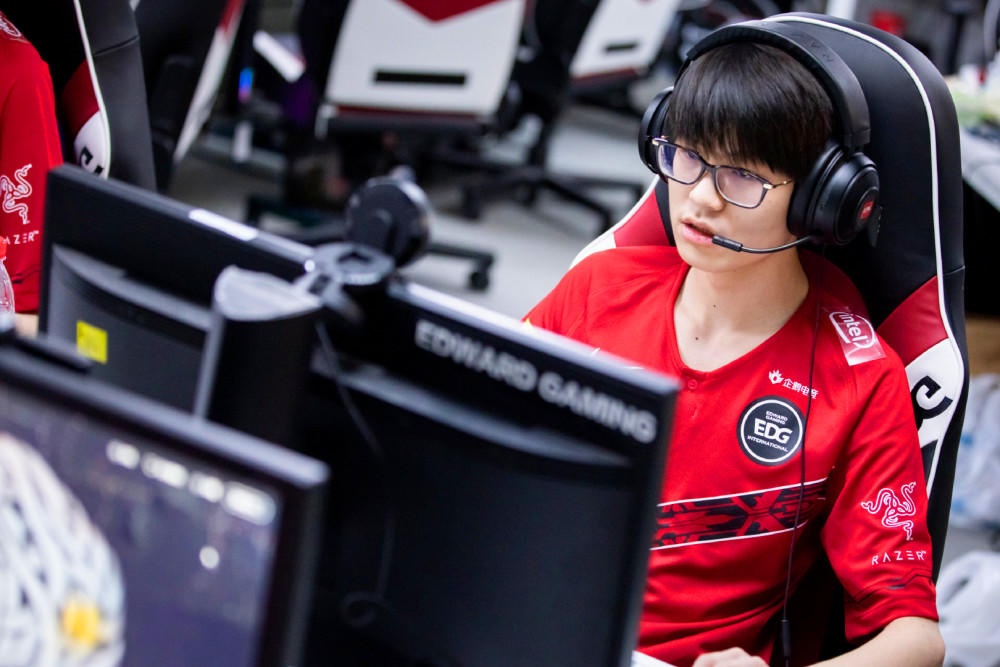 EDG全队已被下最后通牒，选手开启魔鬼训练，不出成绩将重组资讯-小米游戏中心